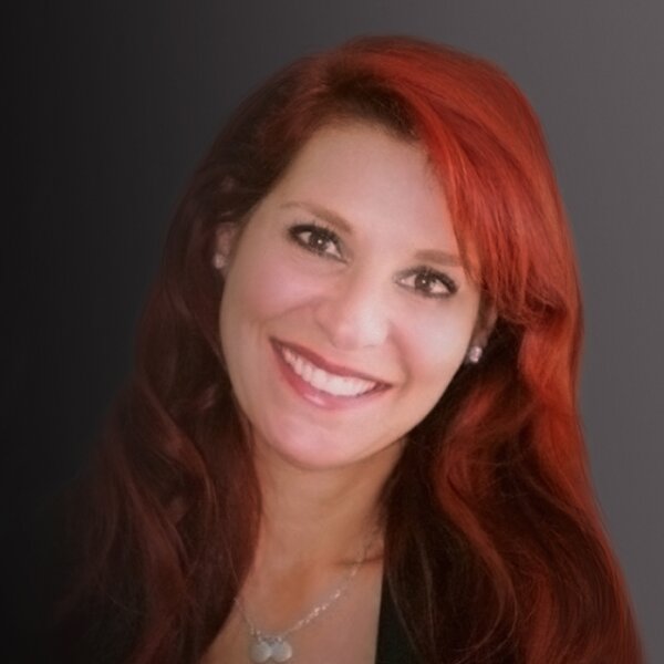 Women in Advertising 2018, Amy Beth Stern - Interviews